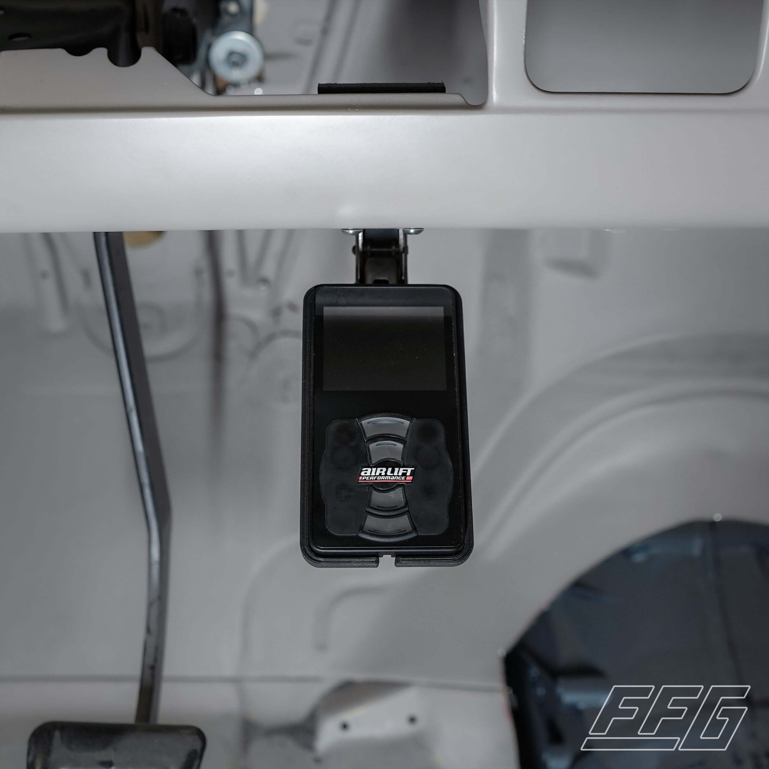 Hide-Away Air Ride and EFI Controller Mount